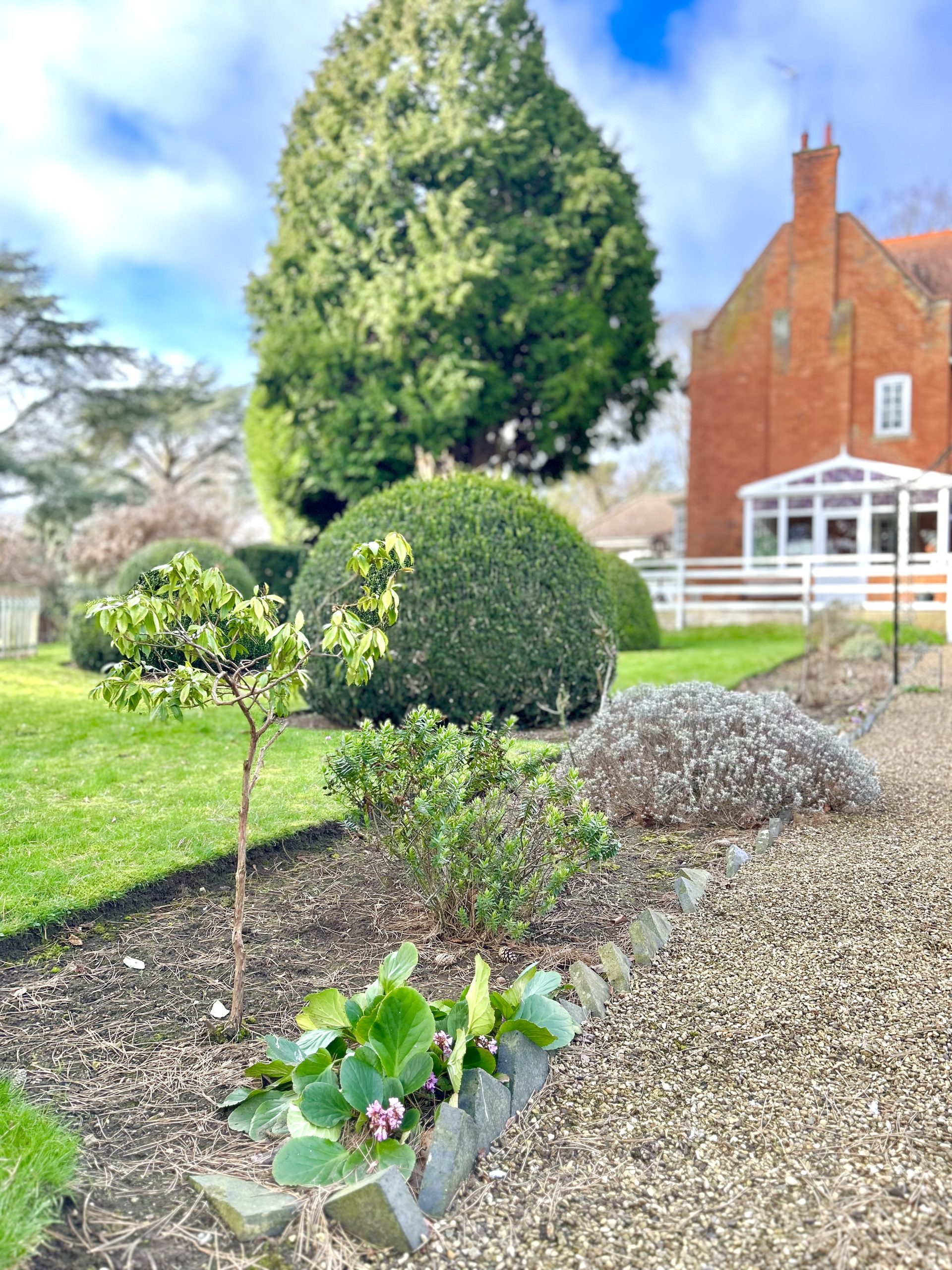 outside clanfield – Clanfield Care Home